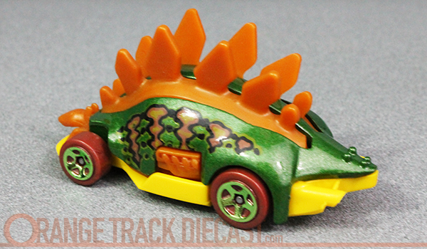 Street Beasts (2017 New Model): MOTOSAURUS – ORANGE TRACK DIECAST