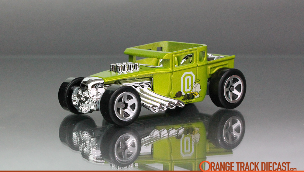 Peanuts Series: BONE SHAKER – ORANGE TRACK DIECAST