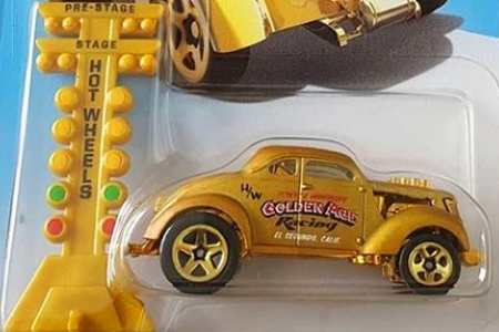 New International Exclusive “GOLD CAR” shows up in Europe – ORANGE ...