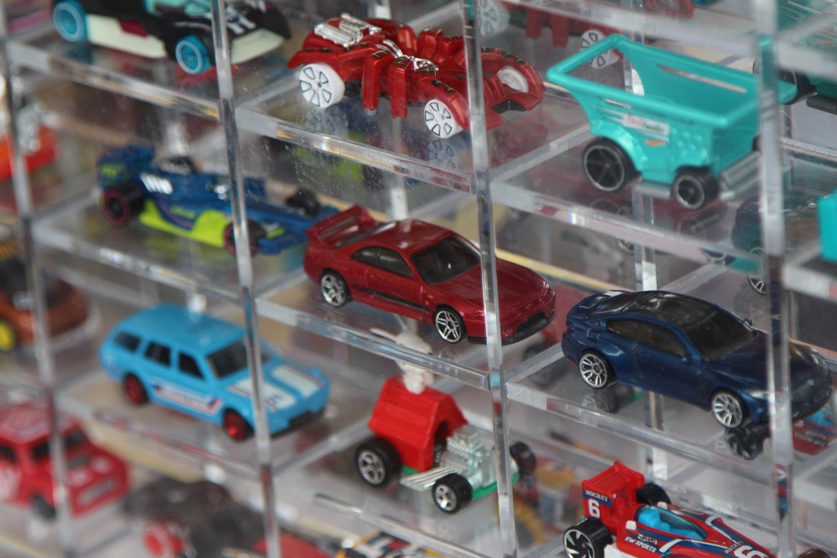 Display Case from the Hot Wheels Legends Tour in Chicago – ORANGE TRACK ...