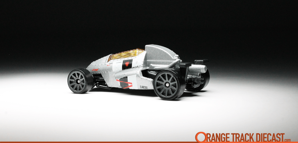 HW Dream Garage (2020 New Model): 2 JET Z – ORANGE TRACK DIECAST