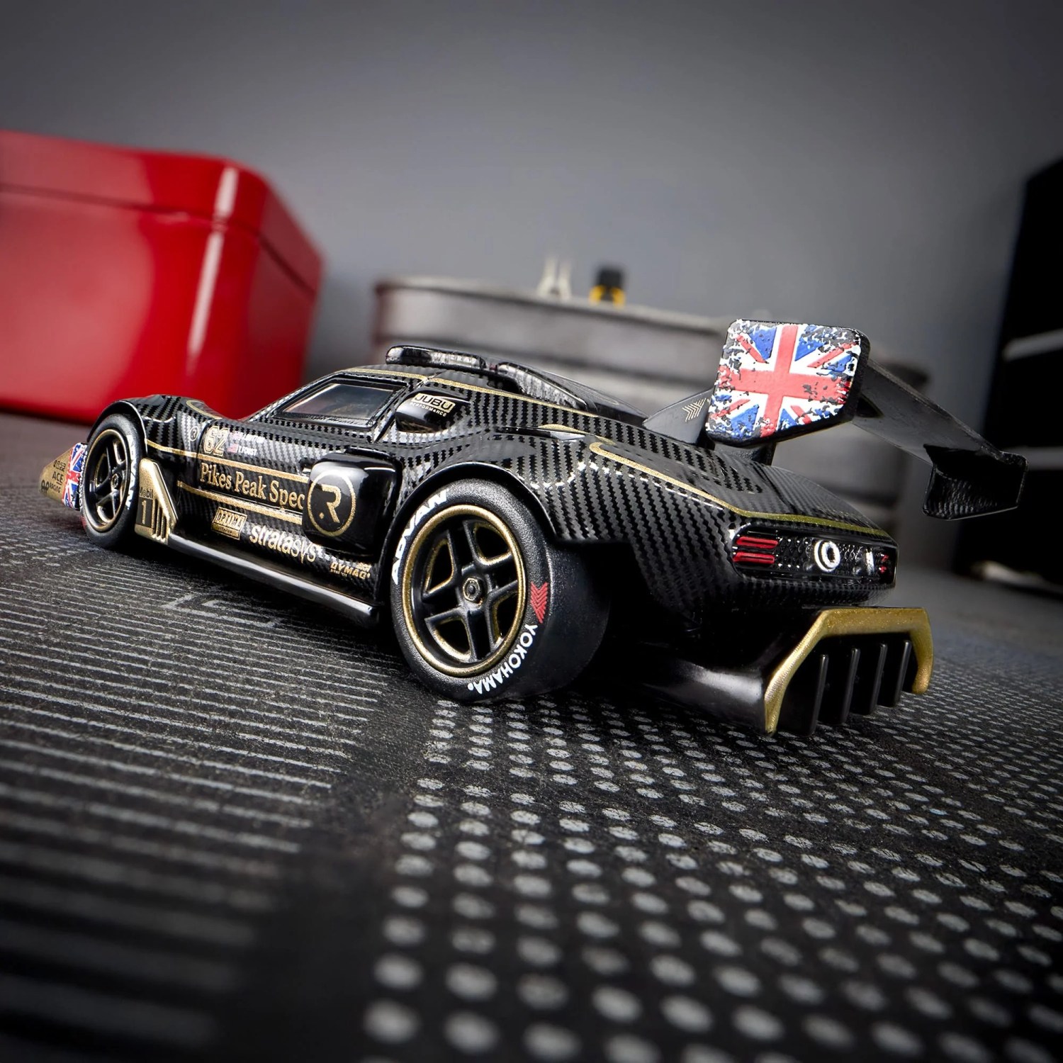 TOTALLY RAD! The Hot Wheels Elite 64: RADFORD TYPE 62-2 PIKES PEAK ...